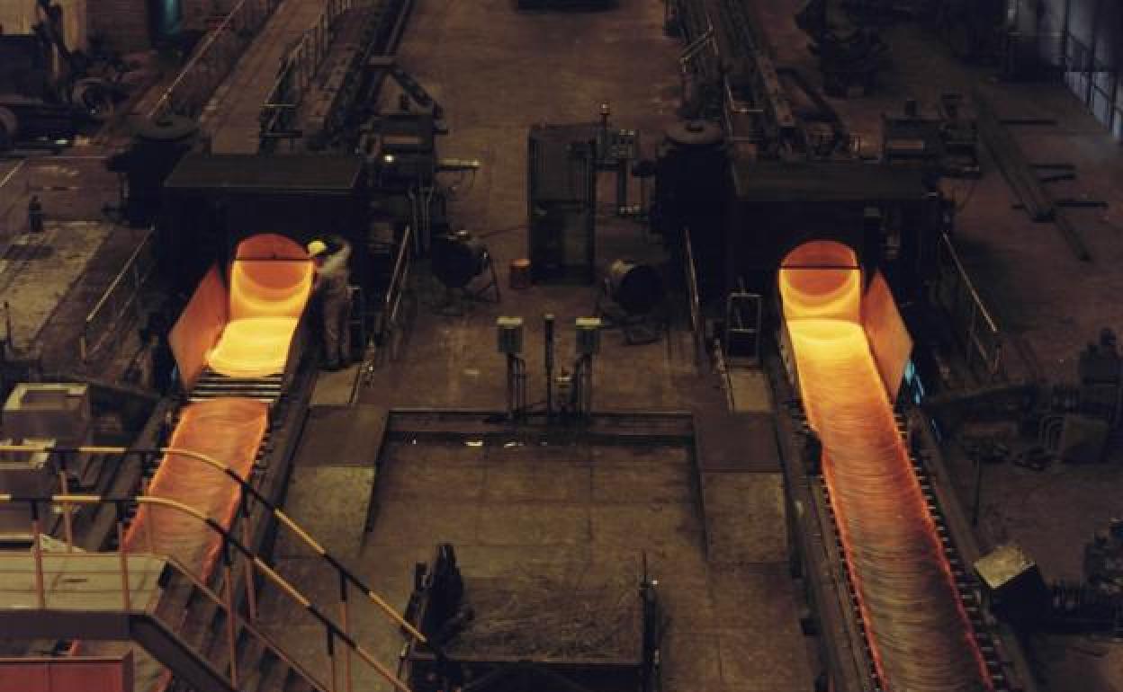 La siderurgia advierte de que el consumo de acero puede registrar su tercera recesión en cuatro ...